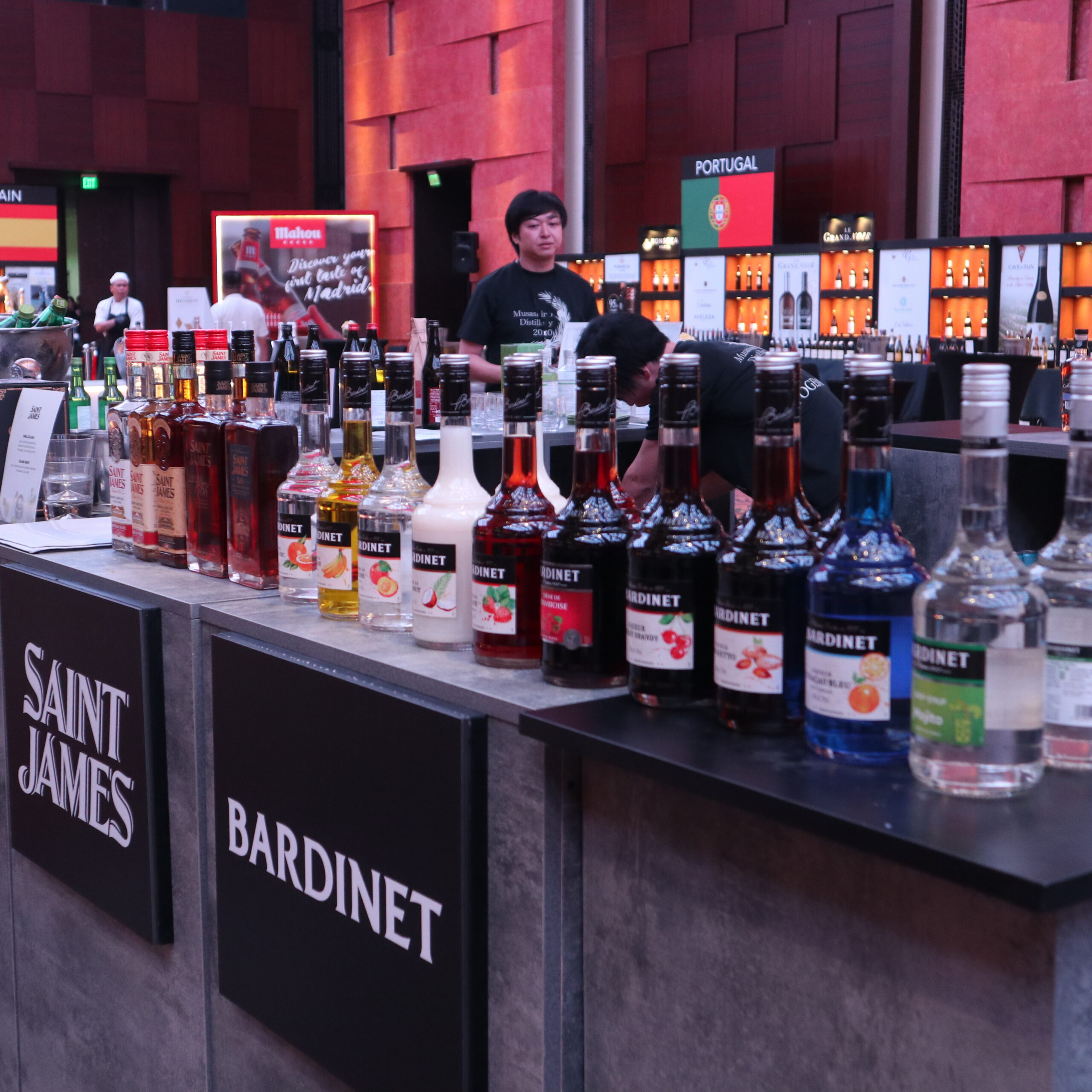 Sipping the World: The 21st Grand Wine Experience by PWM