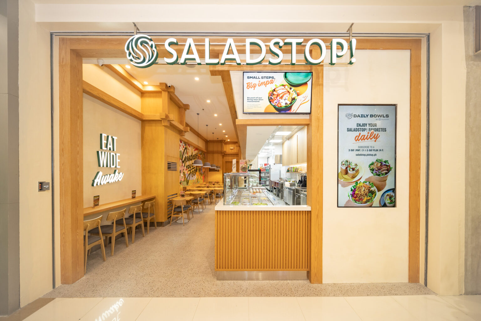 Wild Wild Chicken Bowl Heats Up Rainy Days at SaladStop!